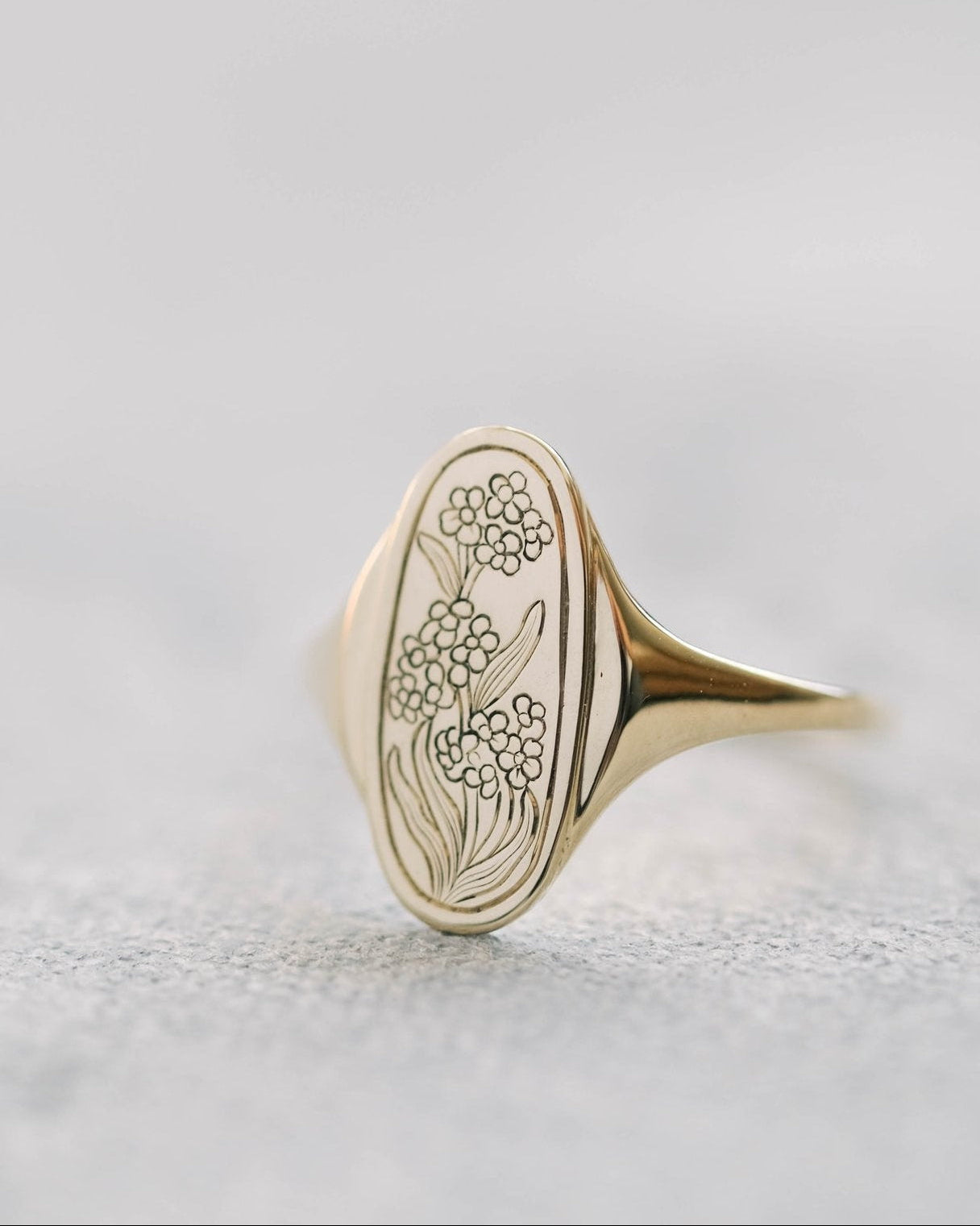 Forget-Me-Not Wildflower Signet Ring – Everyday Heirloom Co.